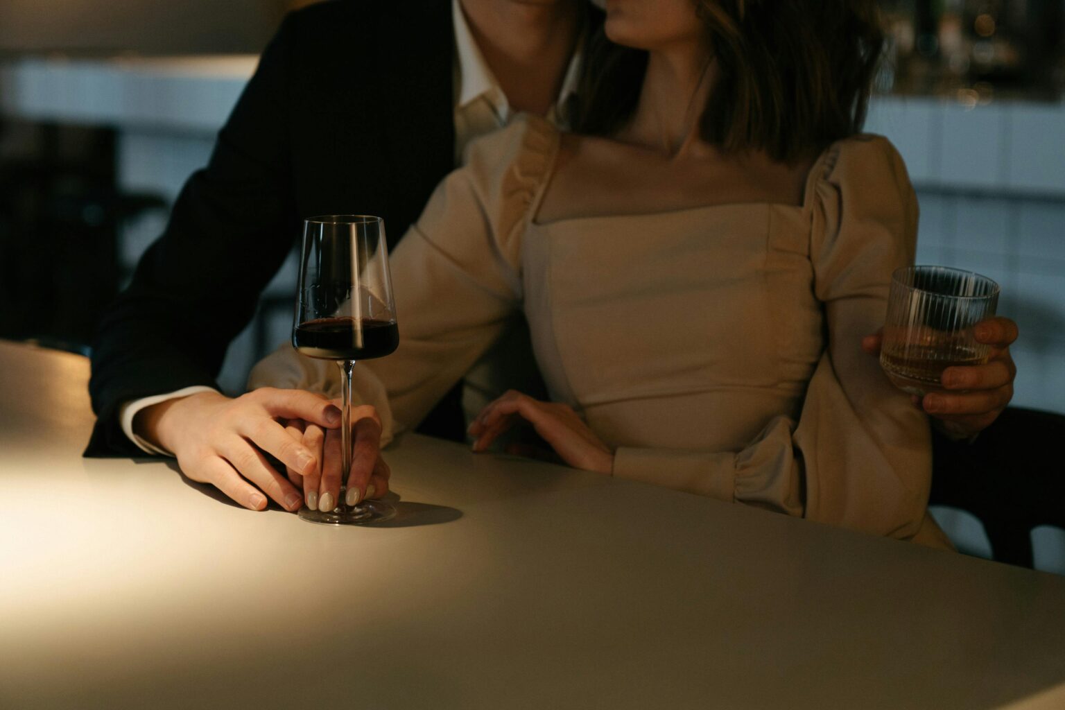8 Date Night Makeup Looks That Will Steal The Spotlight - Trimatize Beauty